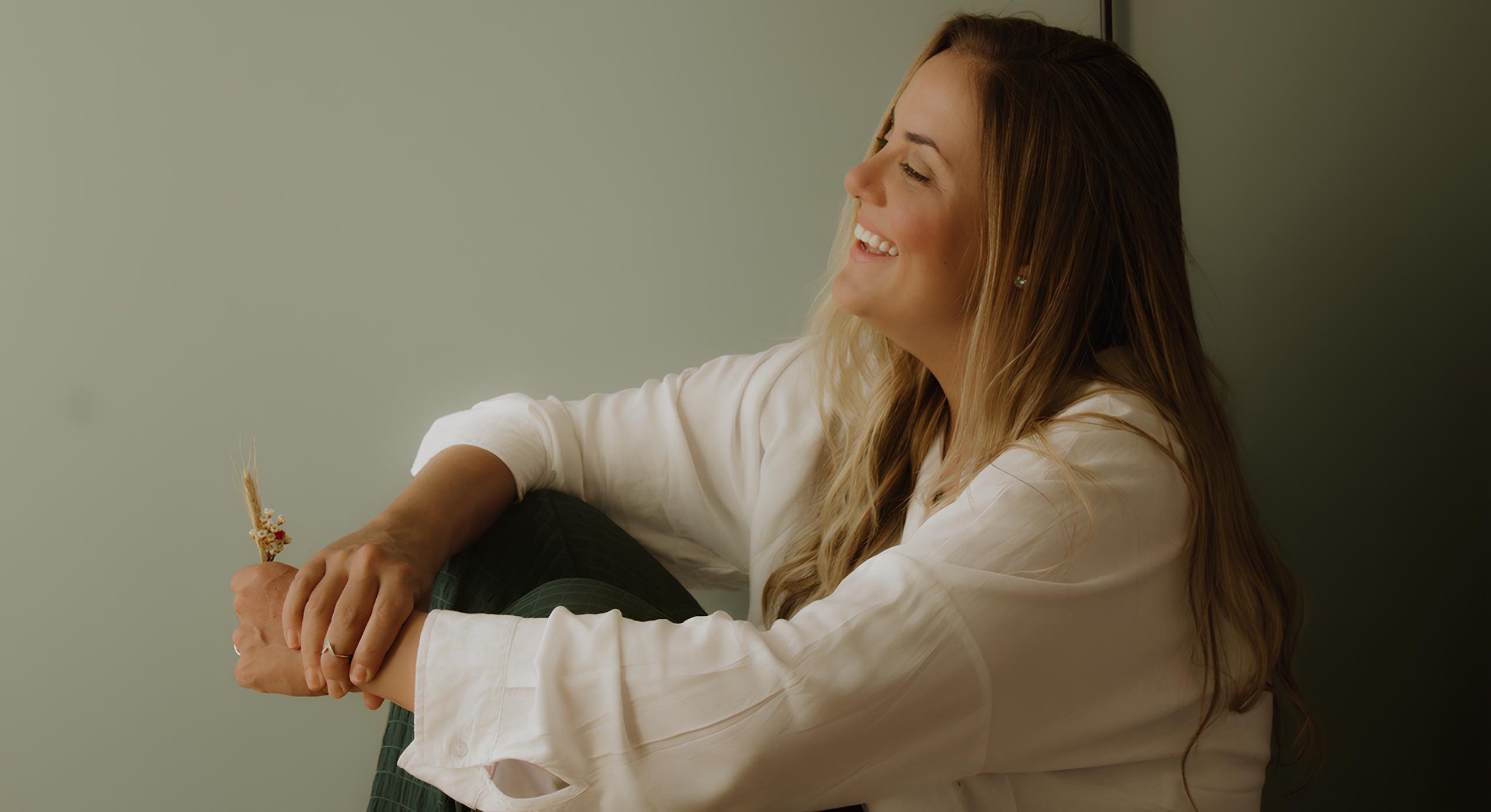 Saiu o mais novo EP de Cinthya Miranda - Verbo da Vida