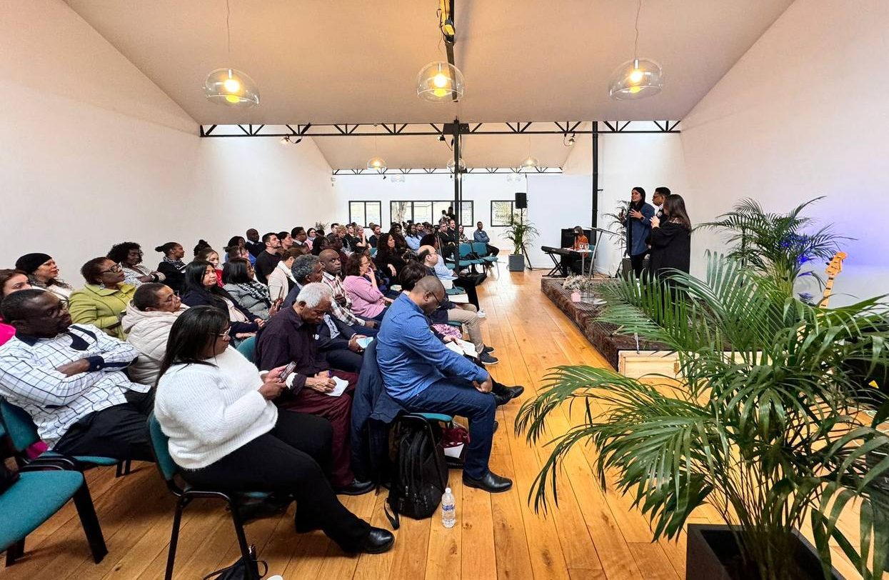 Verbo em Paris inaugurou um novo espaço em Cachan - Verbo da Vida