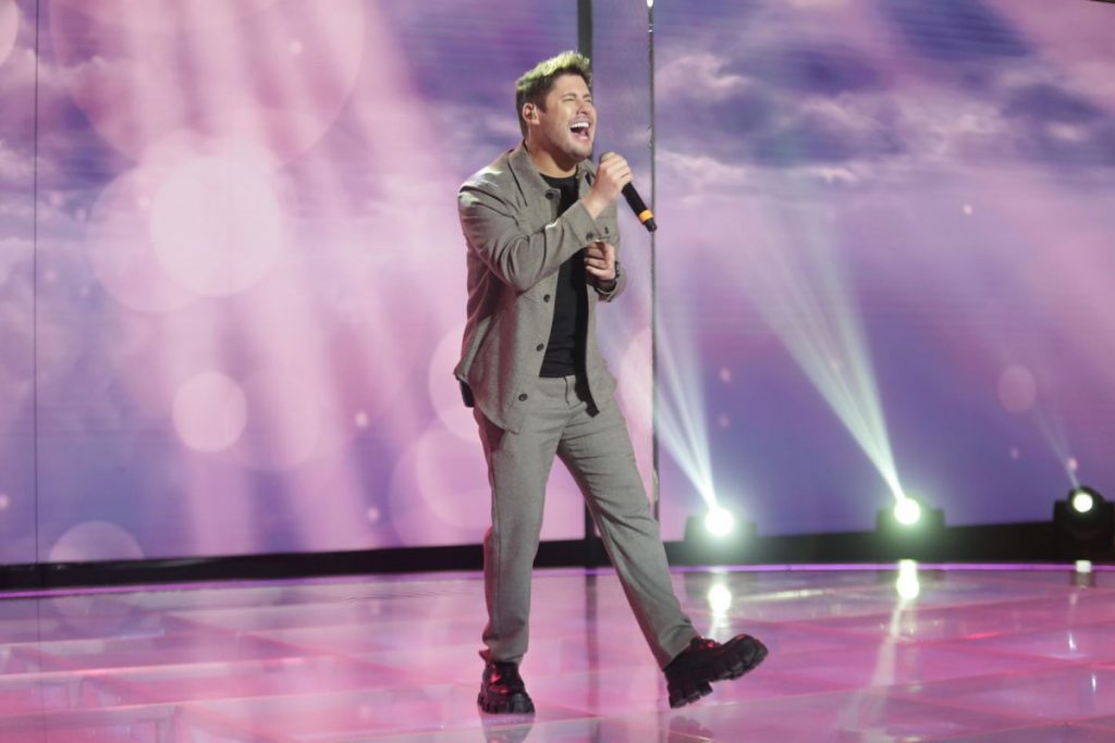 Marcos Freire teve participação especial no programa Raul Gil - Verbo ...