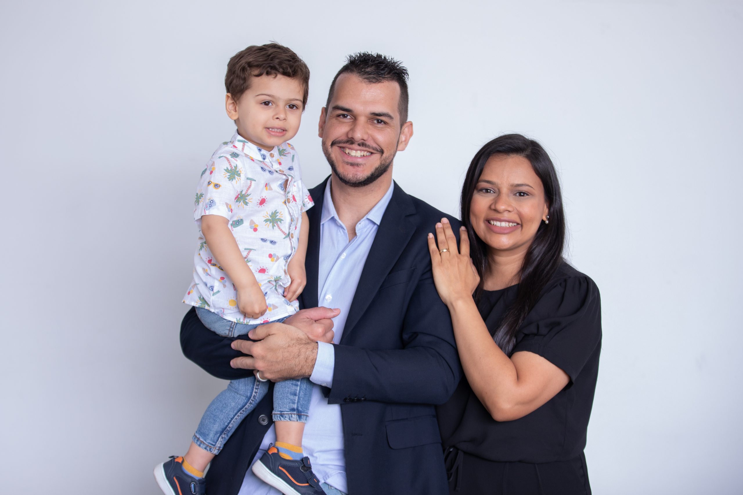 Valderi e Tatiane estão oficialmente na Agência de Missões - Verbo da Vida